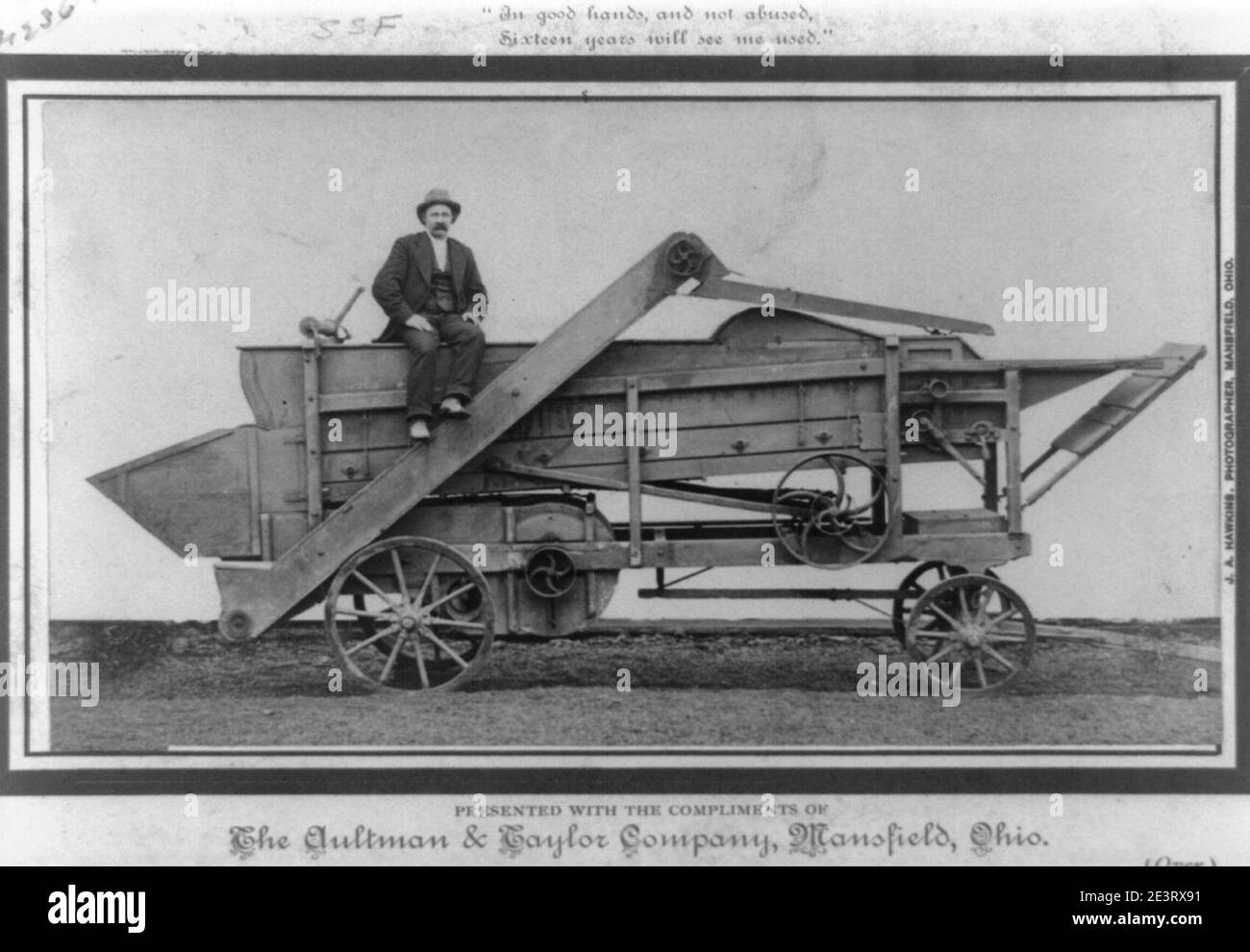 Vintage threshing machine Black and White Stock Photos & Images - Alamy