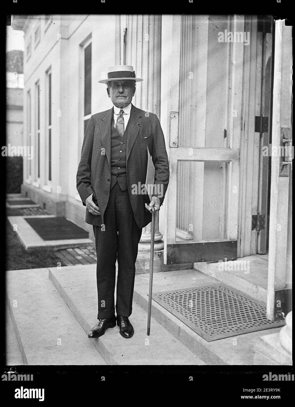 Man at White House, Washington, D.C Stock Photo - Alamy