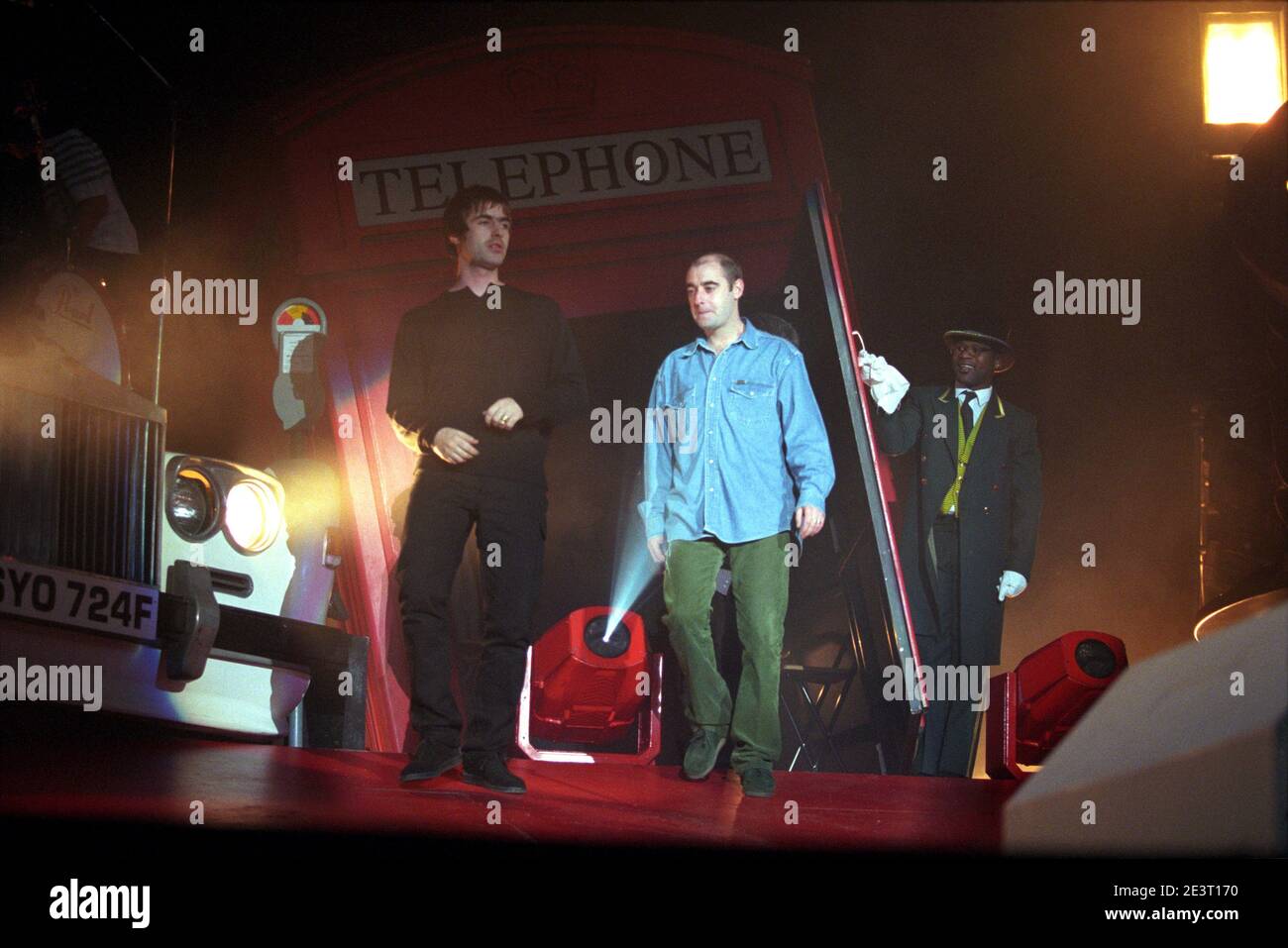 Oasis in Concert at Wembley Arena in London, UK. 16th December 1997 ...