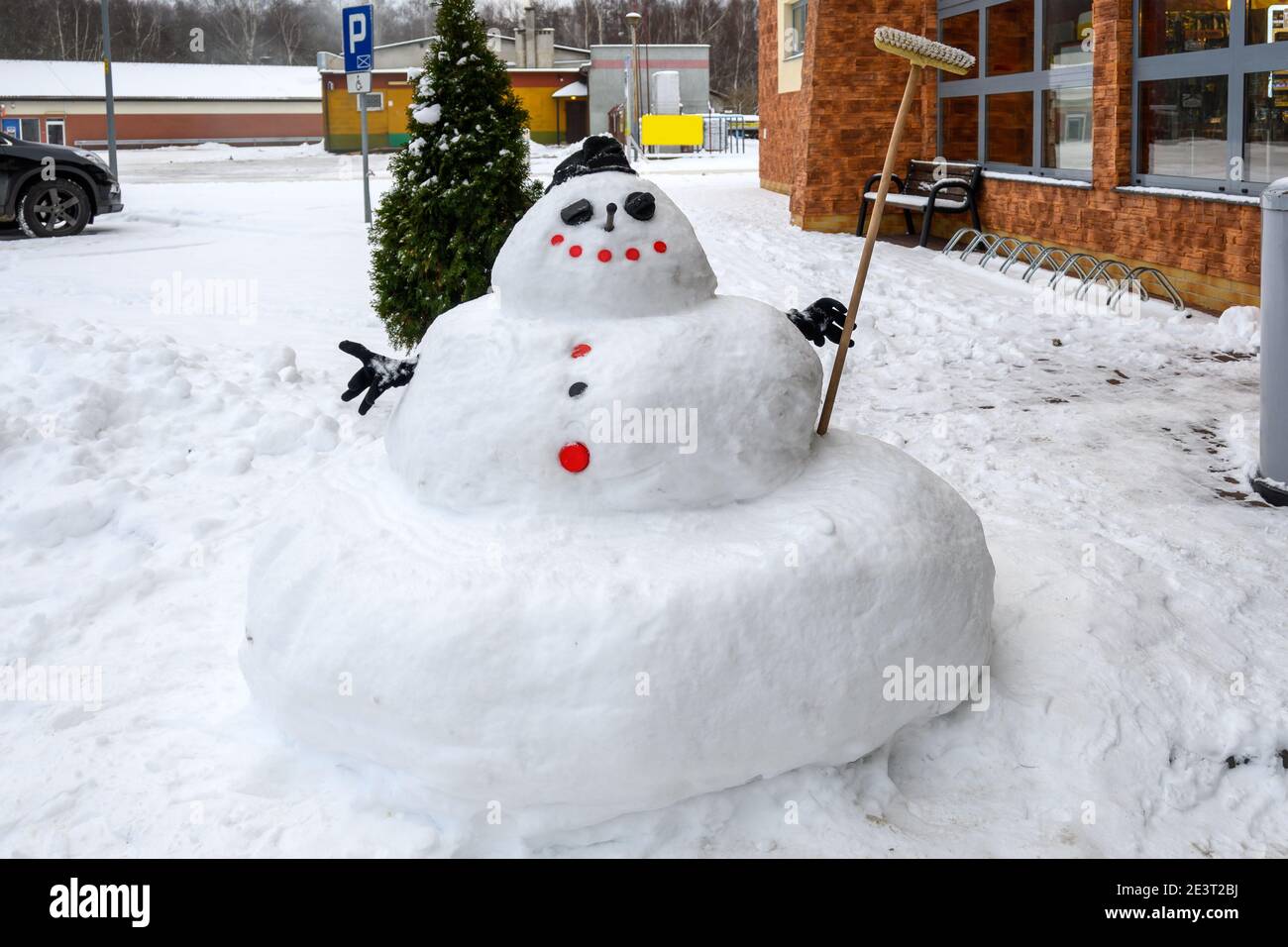 Season street hi-res stock photography and images - Alamy