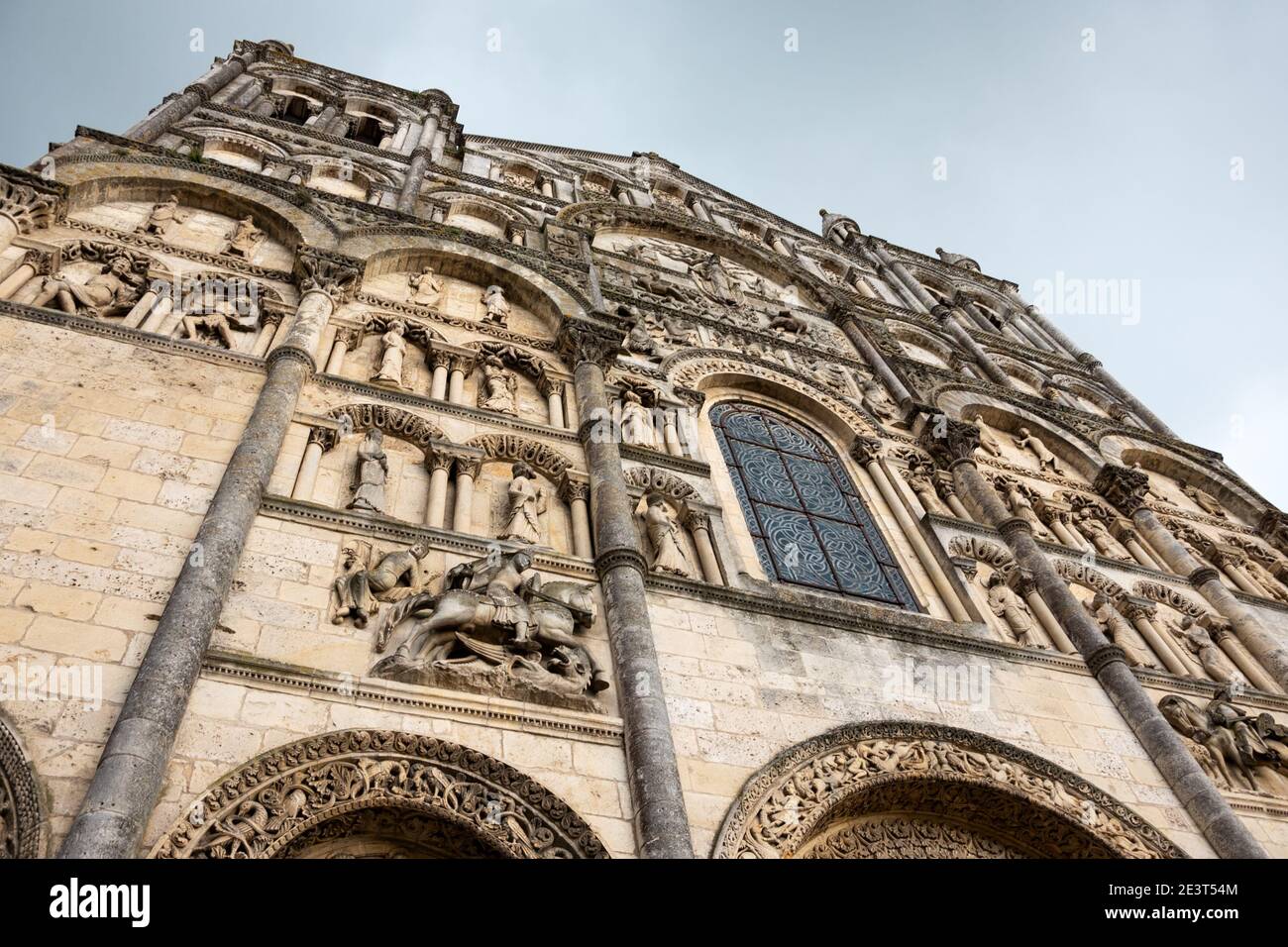 Angouleme cathedral church building hi-res stock photography and images ...