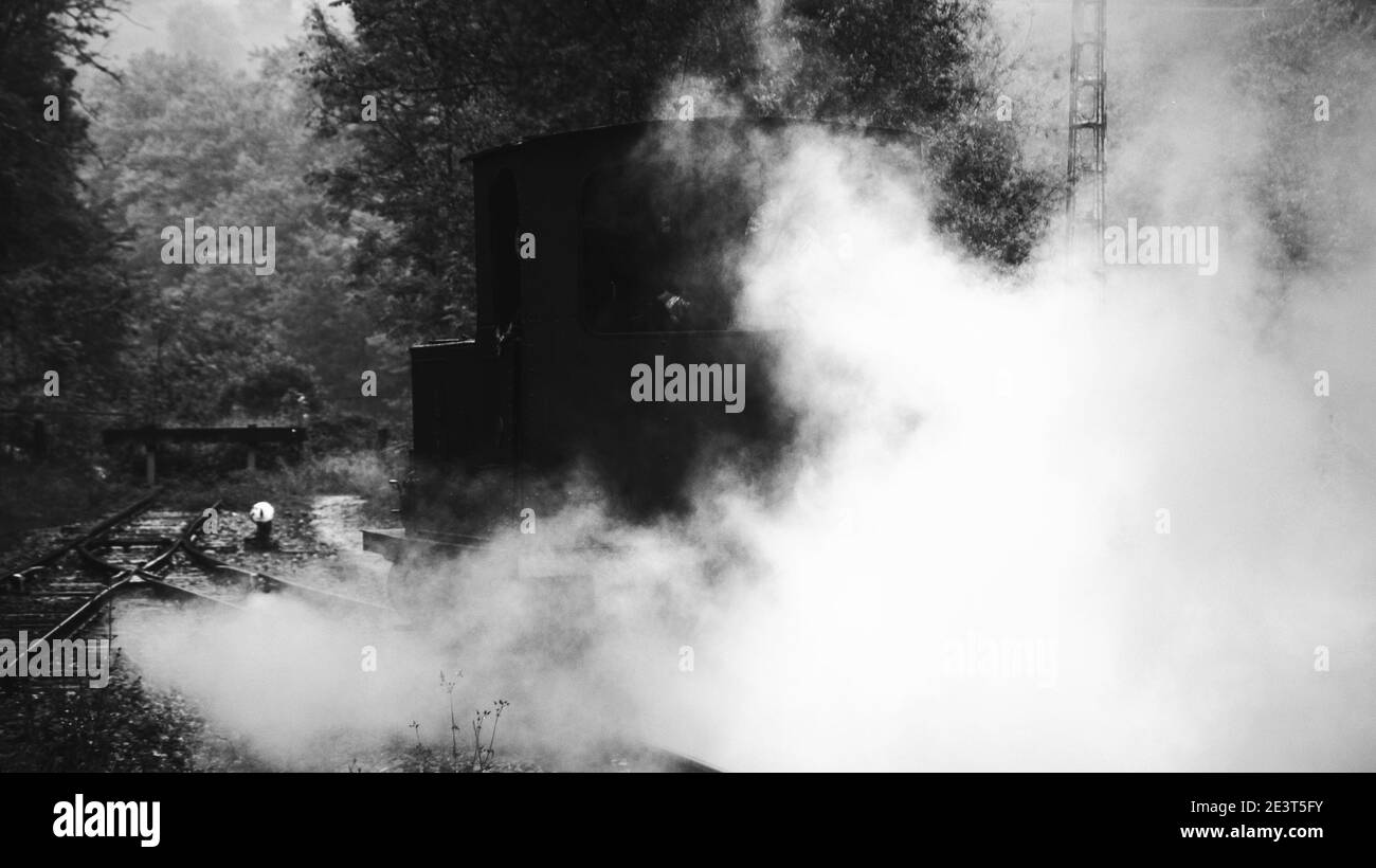 Train track dead end Black and White Stock Photos & Images - Alamy