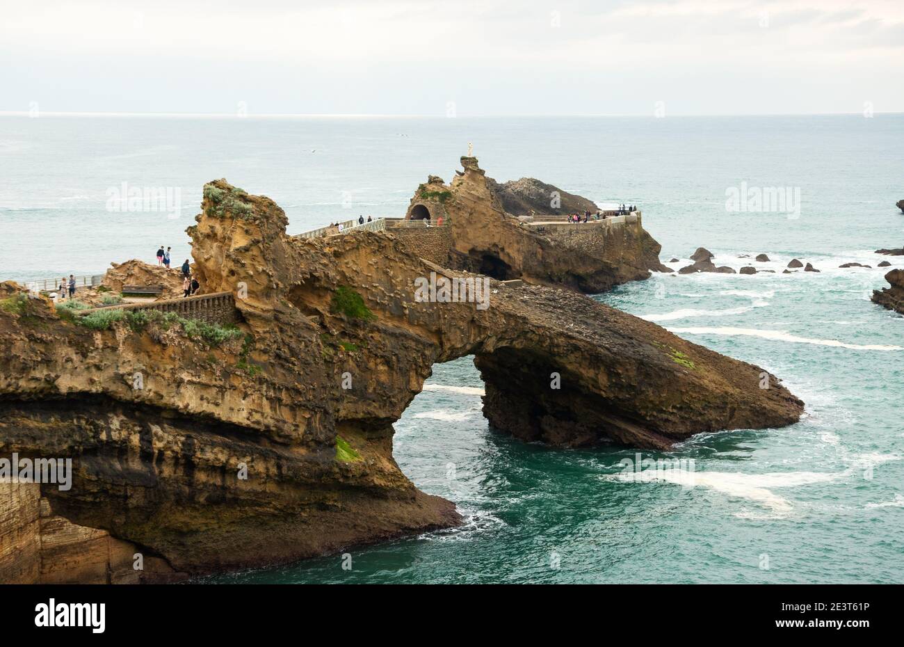 Biarritz coast cliffs basque hi-res stock photography and images - Alamy