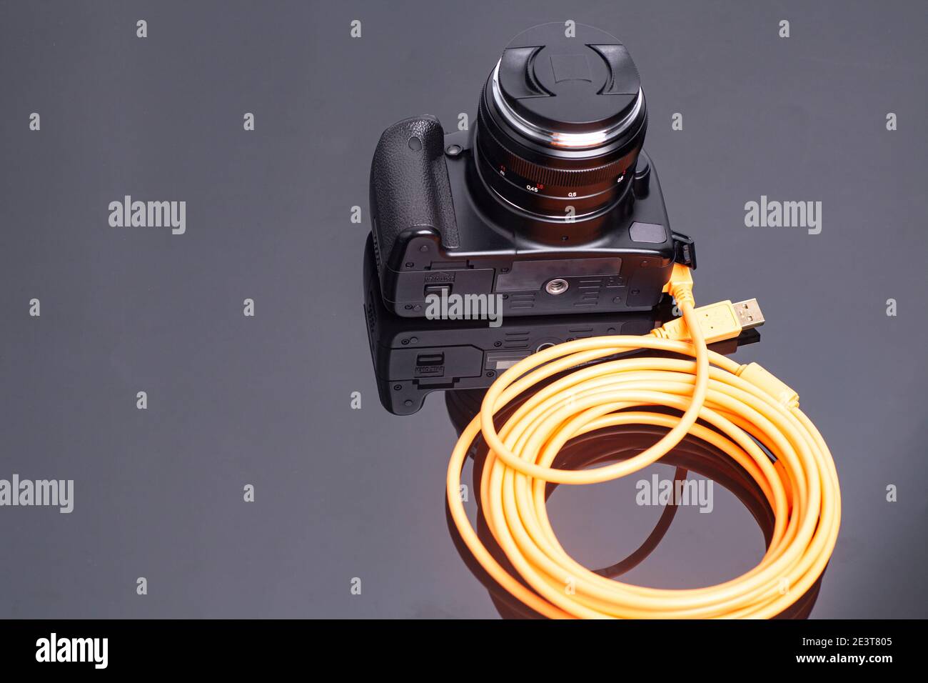 Camera extension device hi-res stock photography and images - Alamy