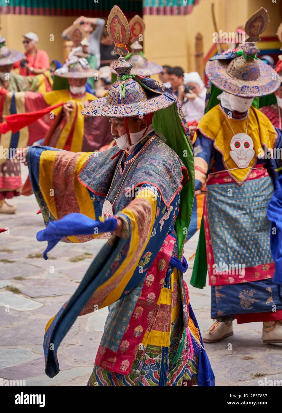 Colorful traditional dance performance in Ladakh Stock Photo - Alamy