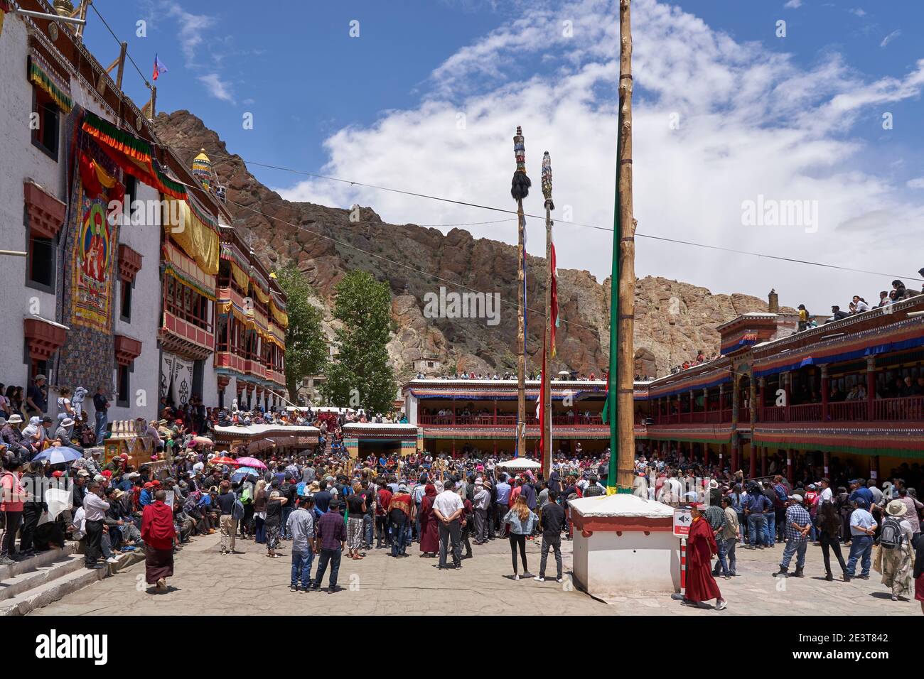 Traditional architecture hemis monastery hi-res stock photography and ...