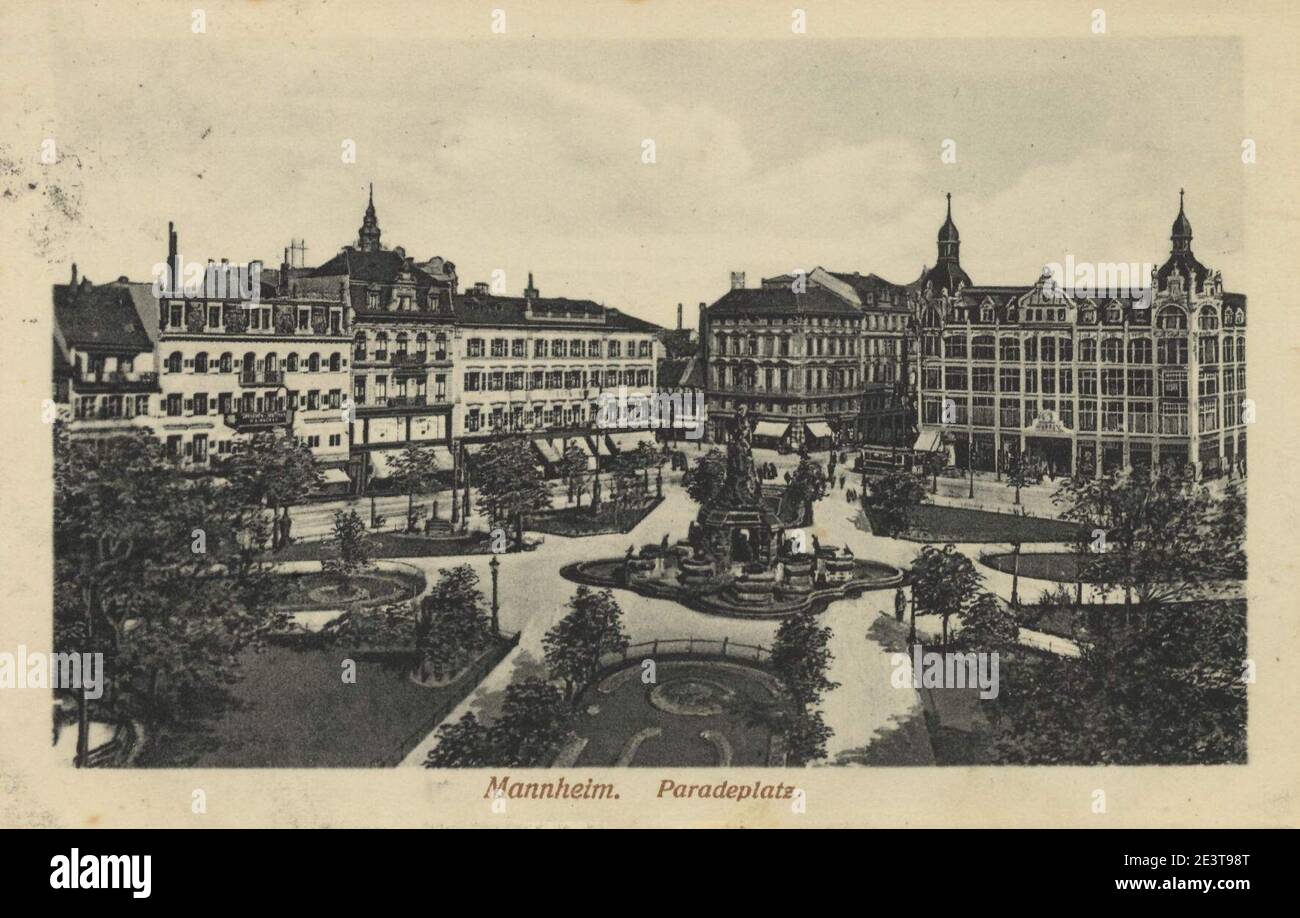 Mannheim paradeplatz hi-res stock photography and images - Alamy