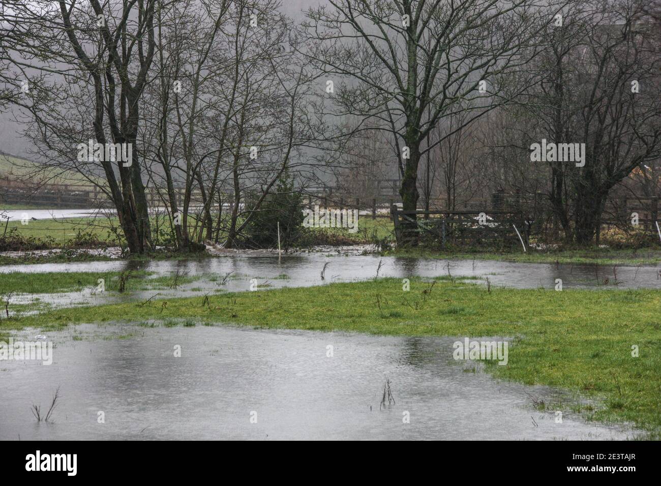 Holmfirth, UK. 20th Jan, 2021. A view of a flooded field in West ...
