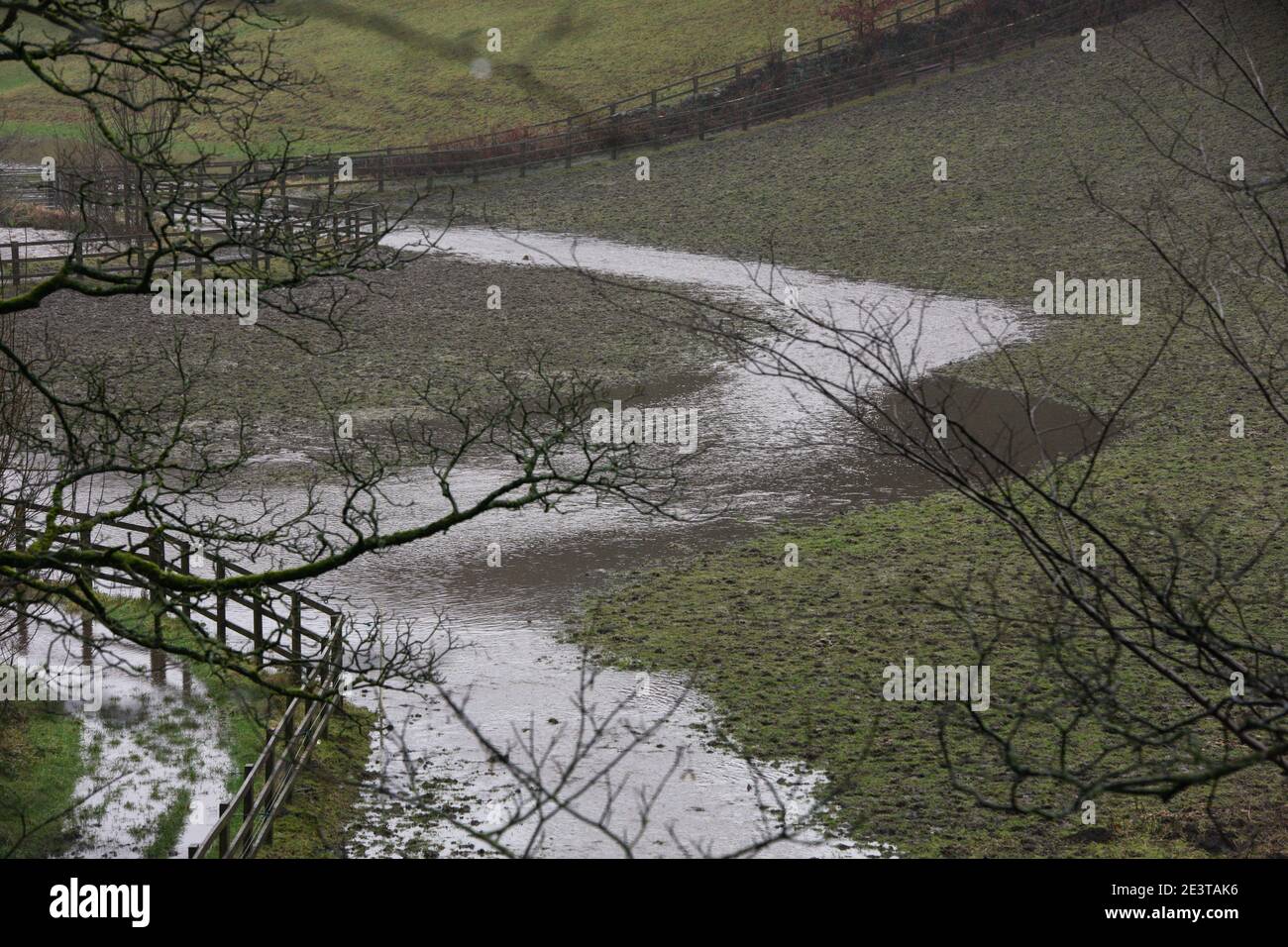 Holmfirth, UK. 20th Jan, 2021. A view of a flooded field in West ...