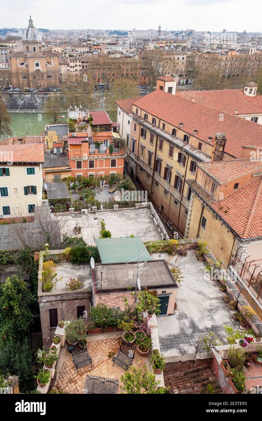 Italian roof garden hi-res stock photography and images - Alamy