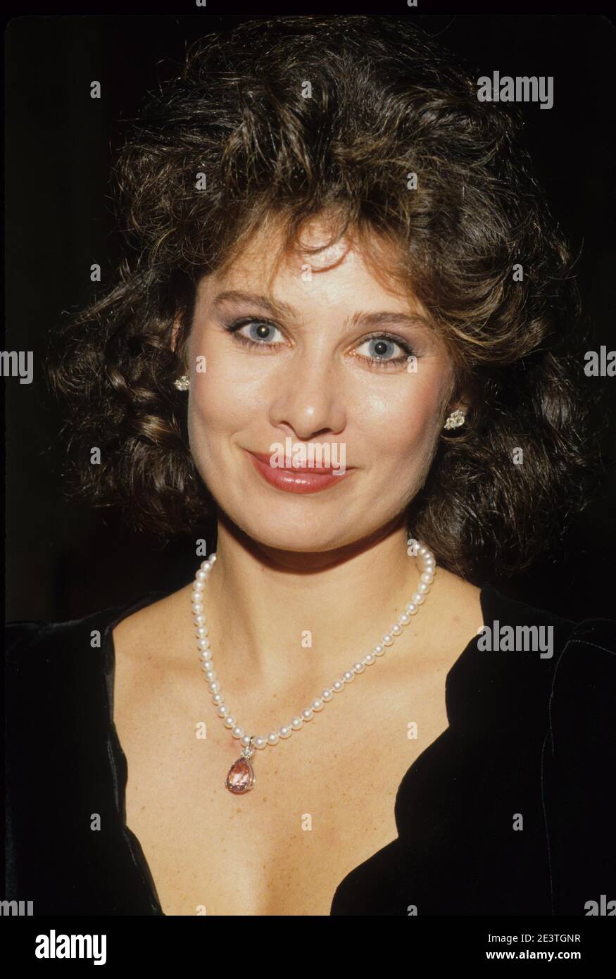 DEBORAH ADAIR Credit: Ralph Dominguez/MediaPunch Stock Photo - Alamy