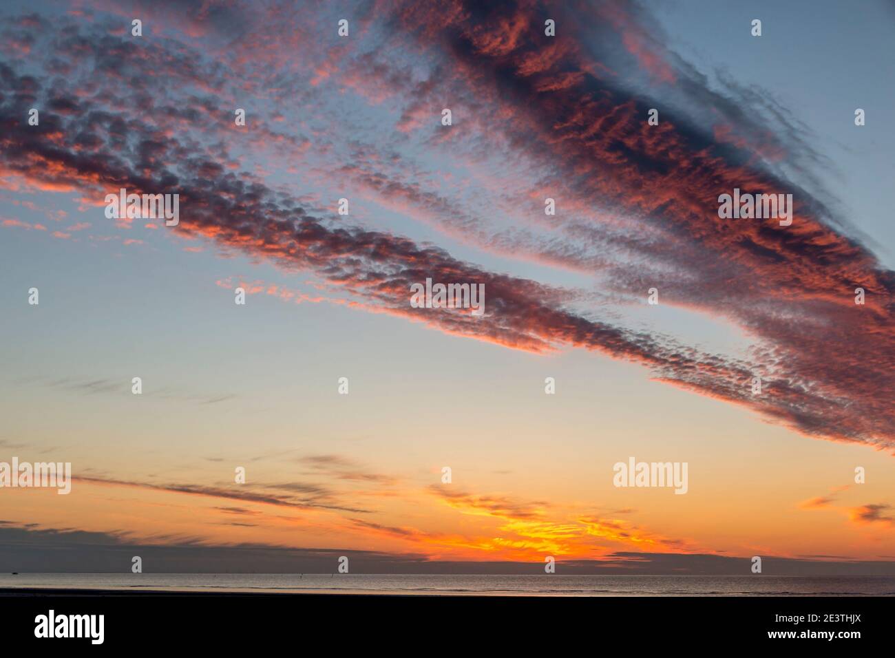Many colors of sunset hi-res stock photography and images - Alamy