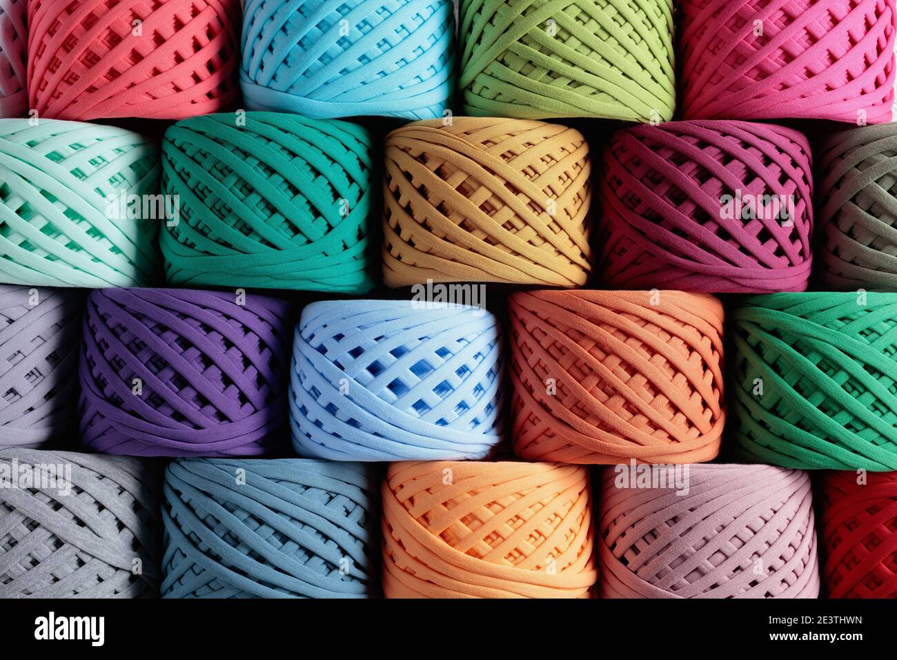 Craft threads hi-res stock photography and images - Alamy