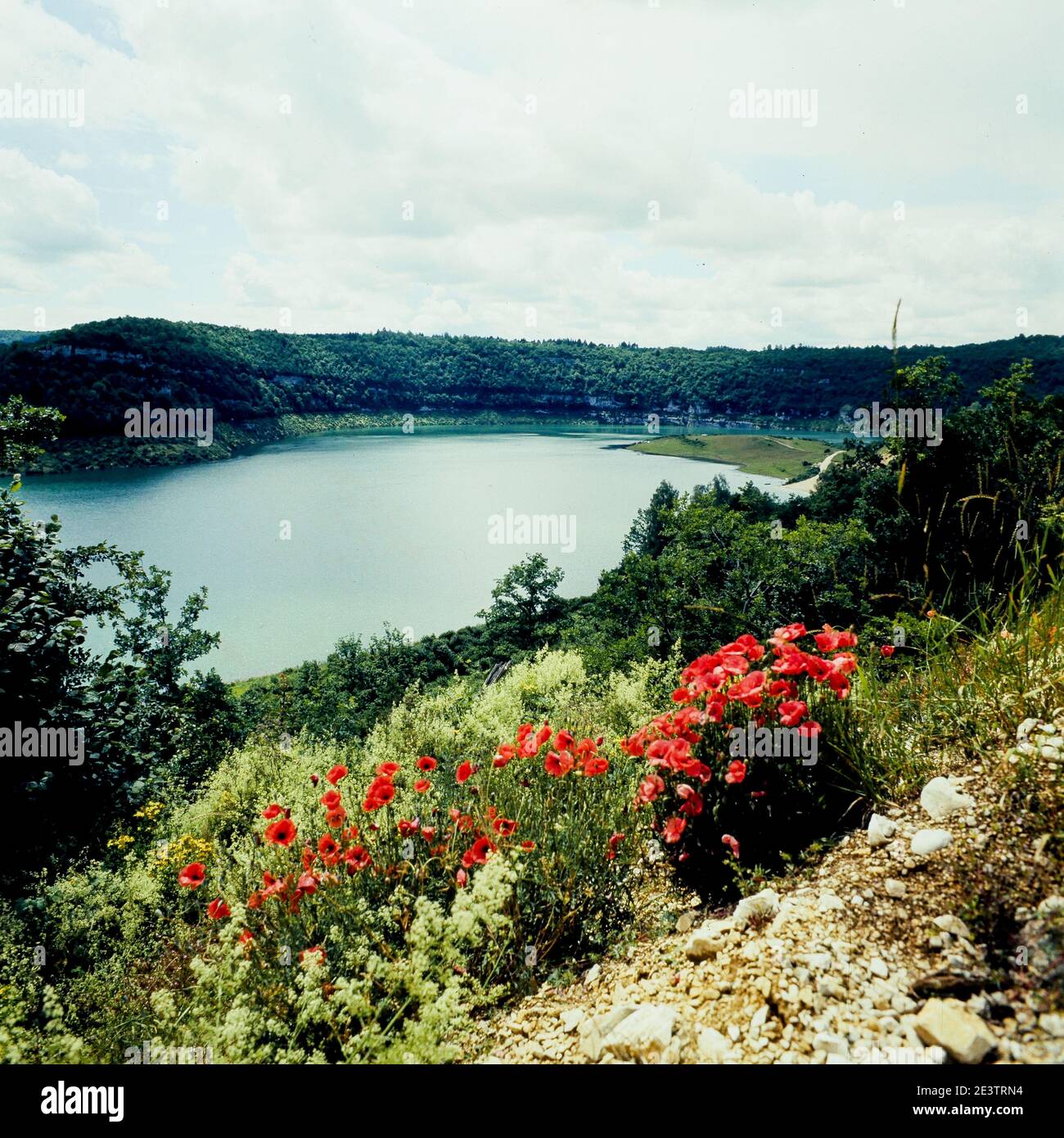 Barrage de vouglans hi-res stock photography and images - Alamy