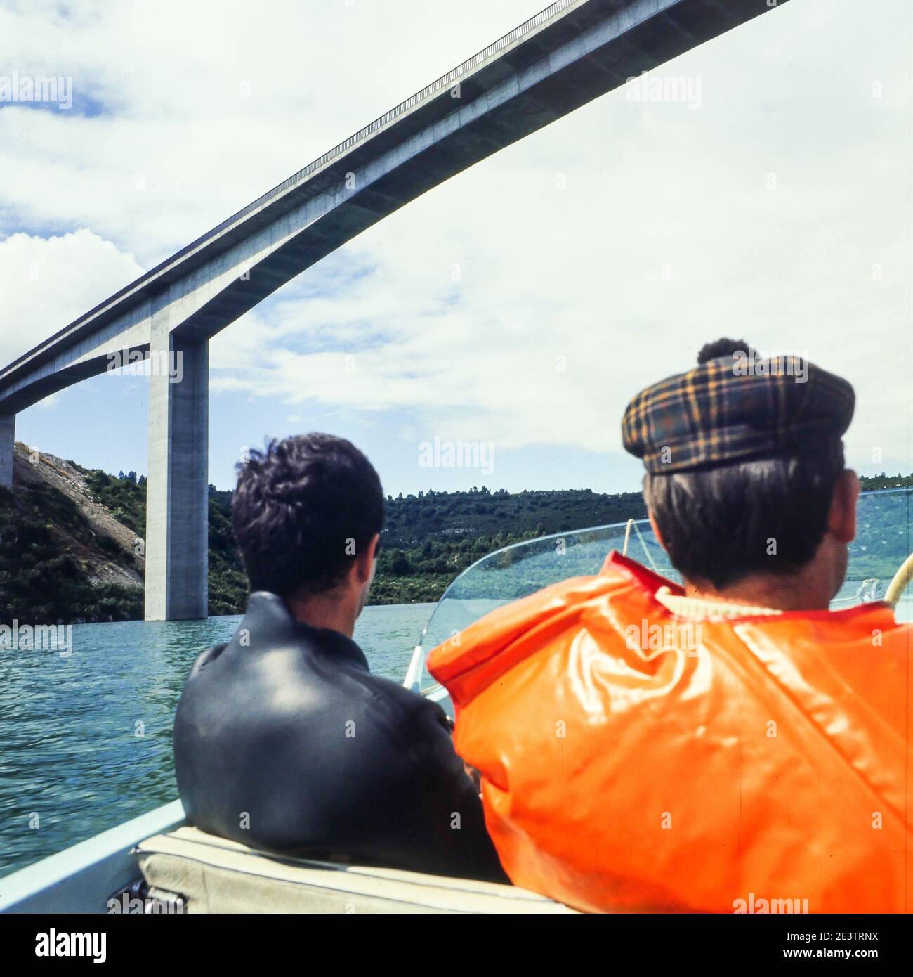 Barrage de vouglans hi-res stock photography and images - Alamy