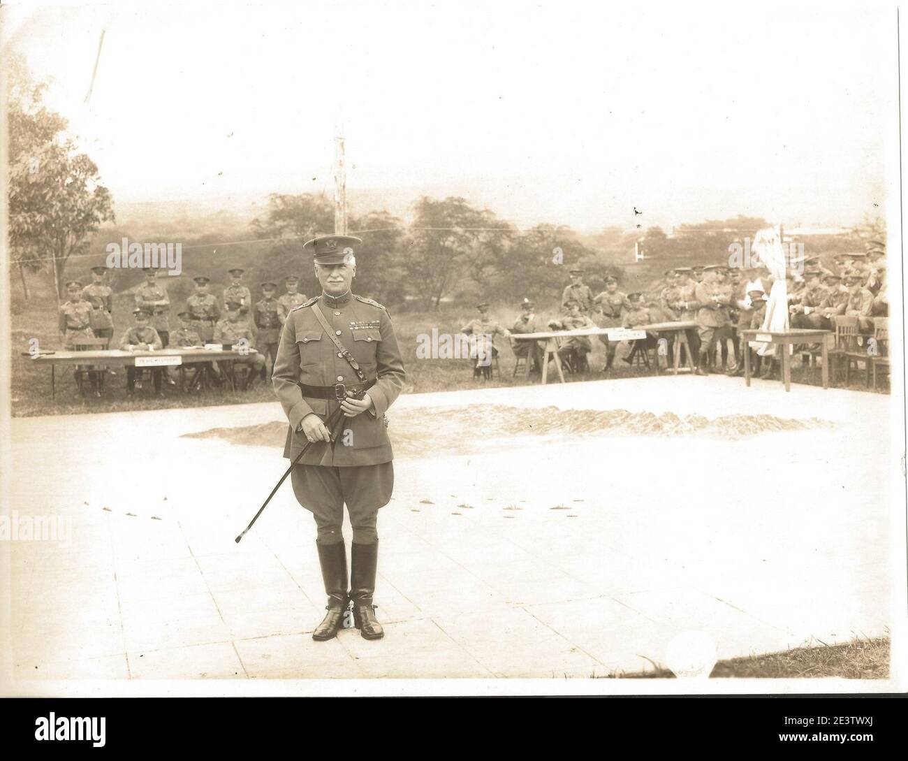 Maj gen lewis hi-res stock photography and images - Alamy