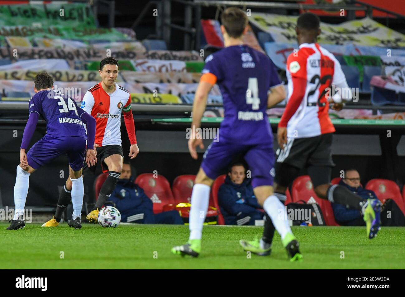 Steven robin hi-res stock photography and images - Alamy