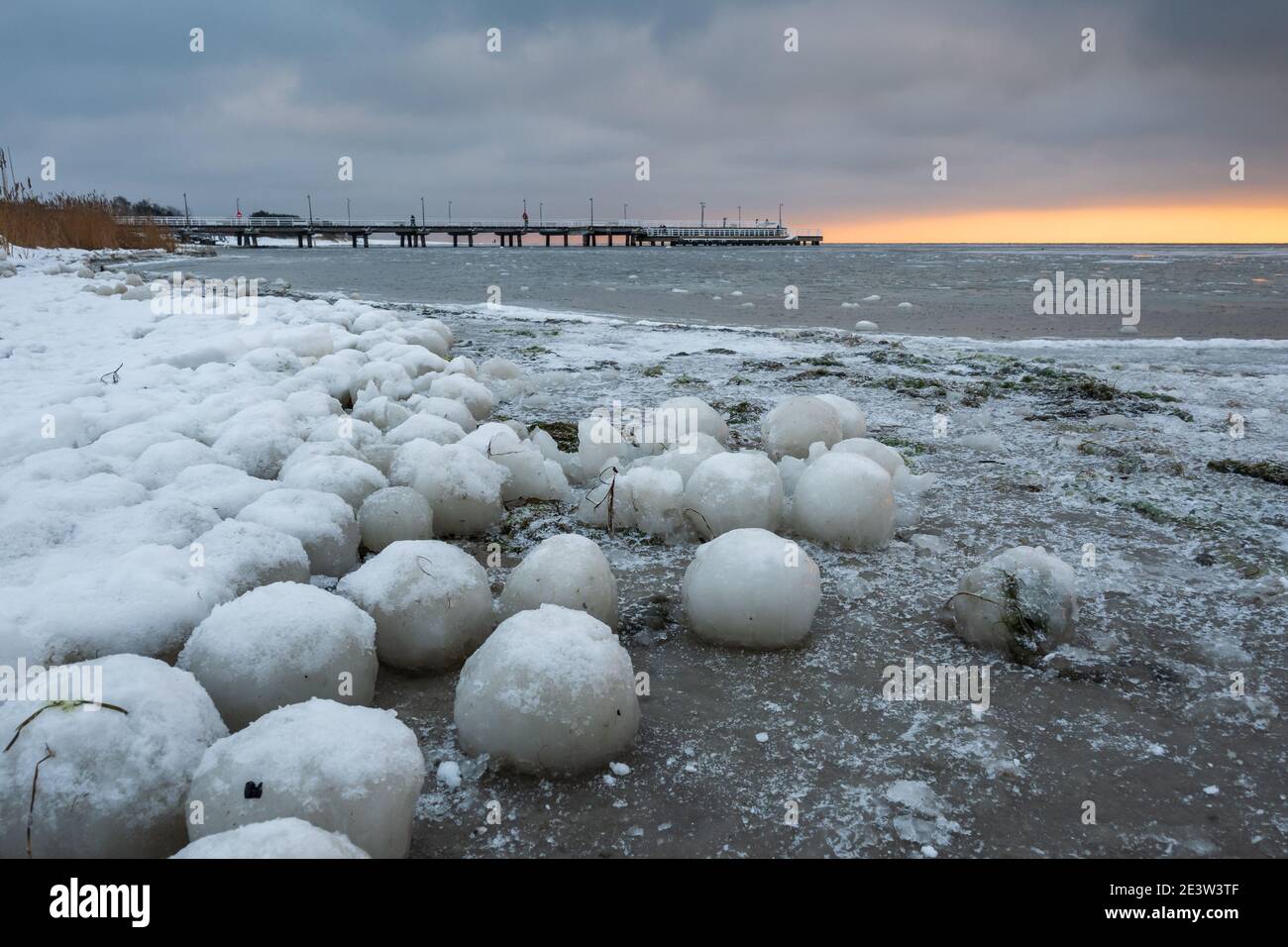 Frozen ball hi-res stock photography and images - Alamy