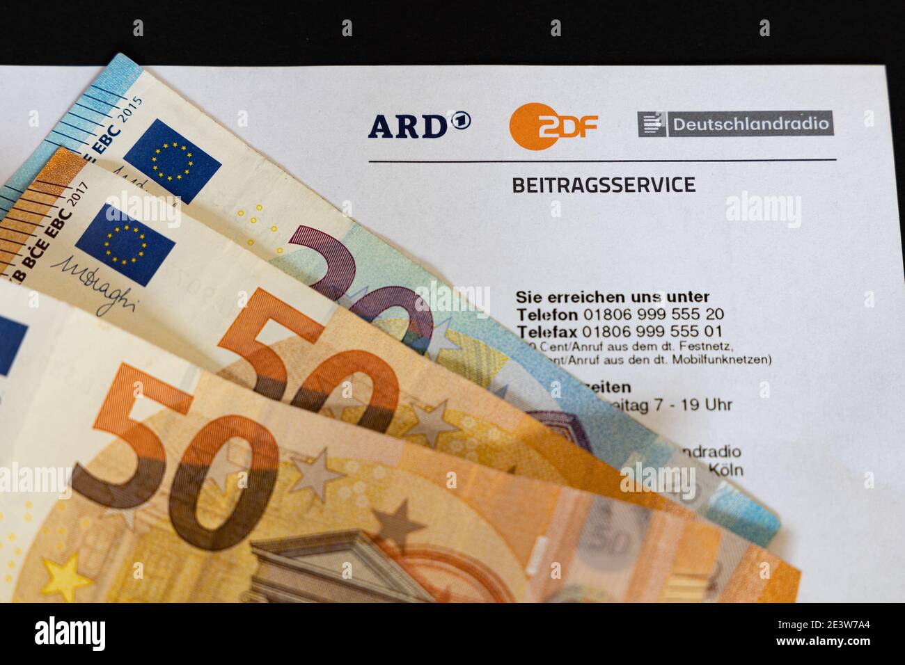 Ard Broadcast High Resolution Stock Photography and Images - Alamy