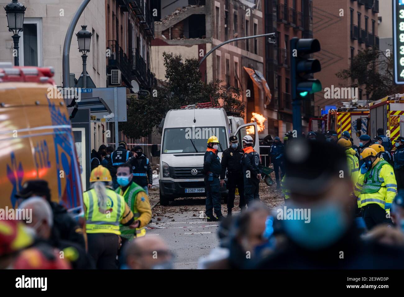 City explosion fire street hi-res stock photography and images - Alamy
