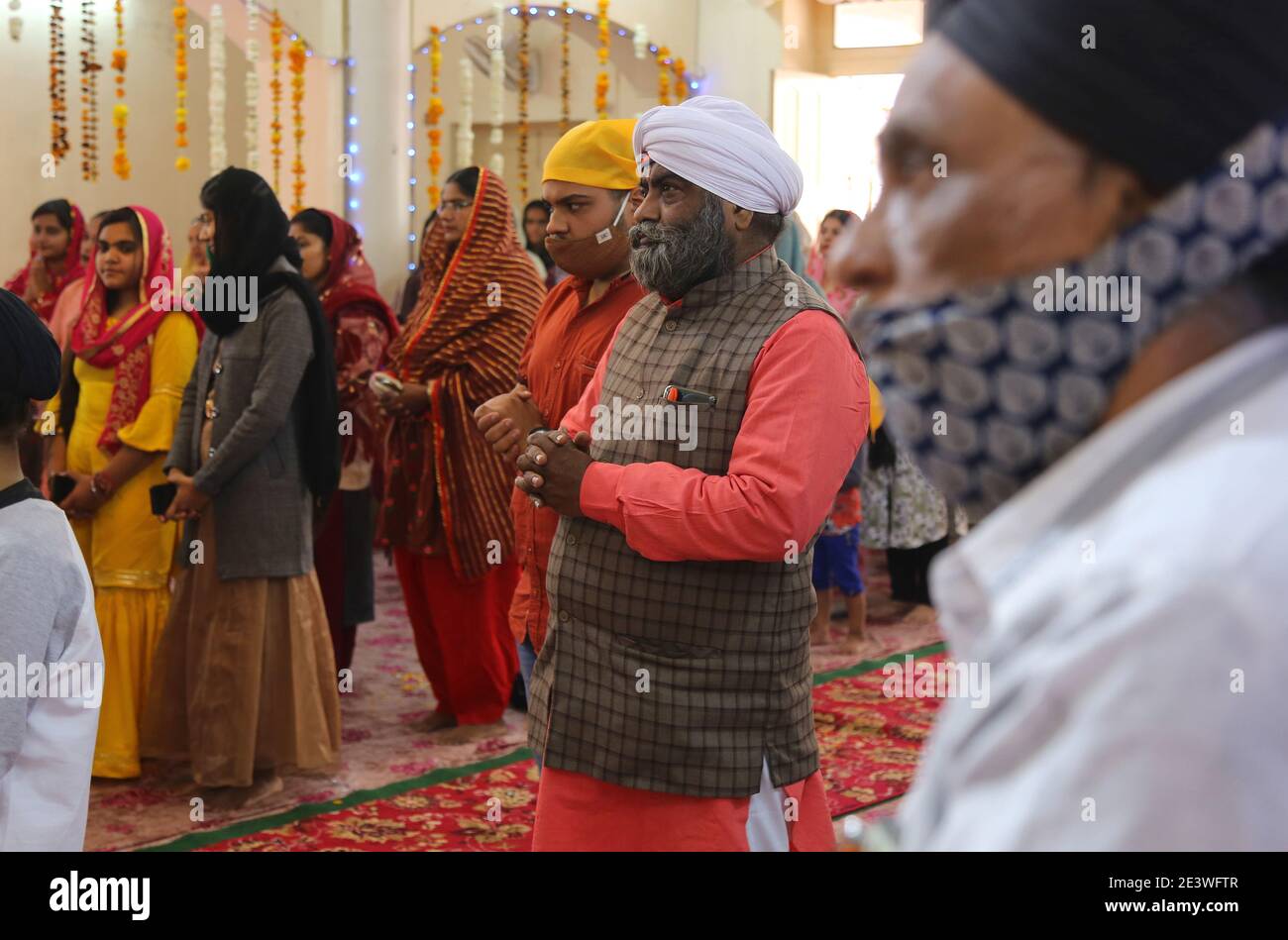Sikh prayer group hi-res stock photography and images - Alamy