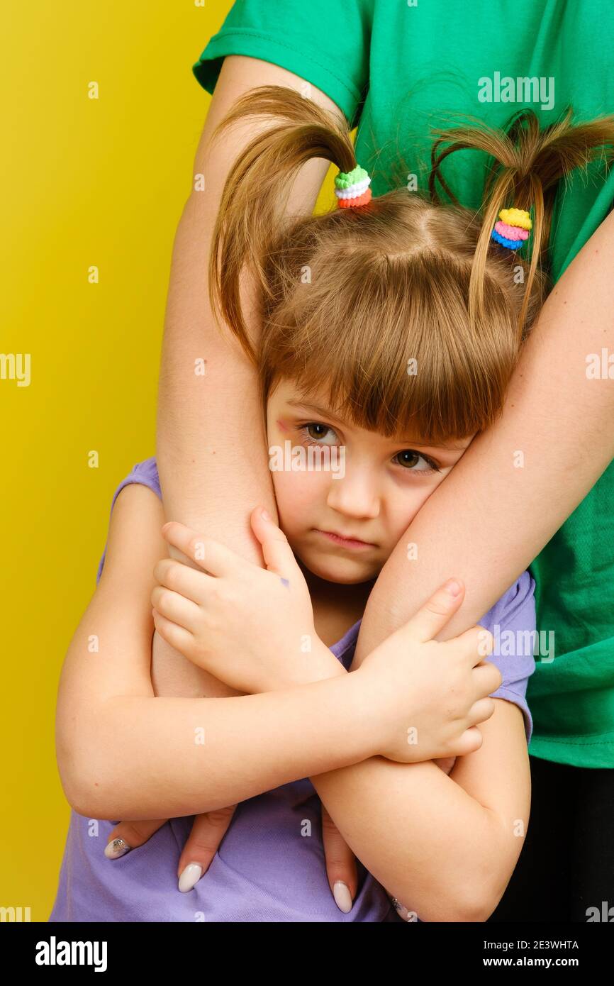 Bruised child hi-res stock photography and images - Alamy
