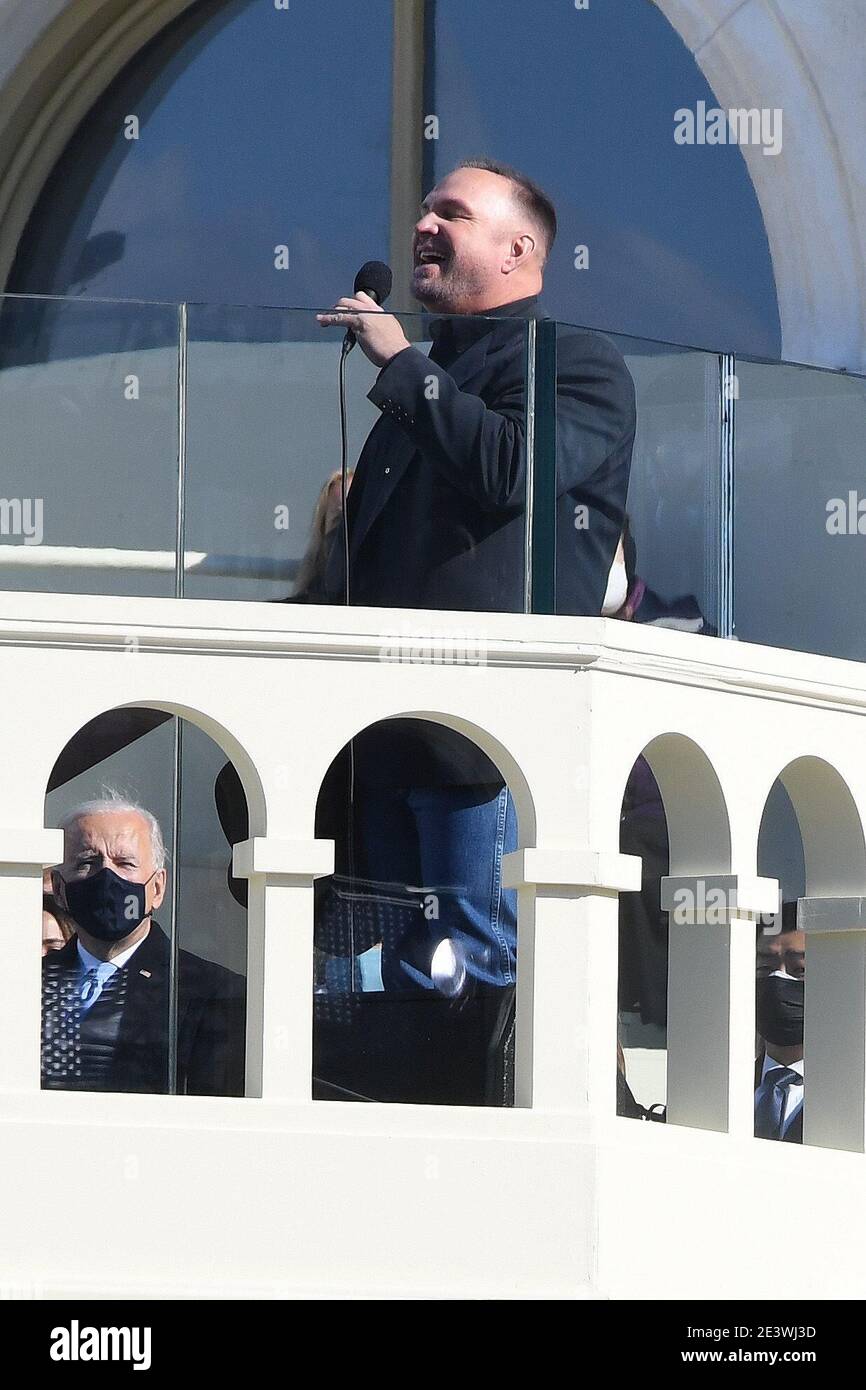 Toby keith inauguration hi-res stock photography and images - Alamy