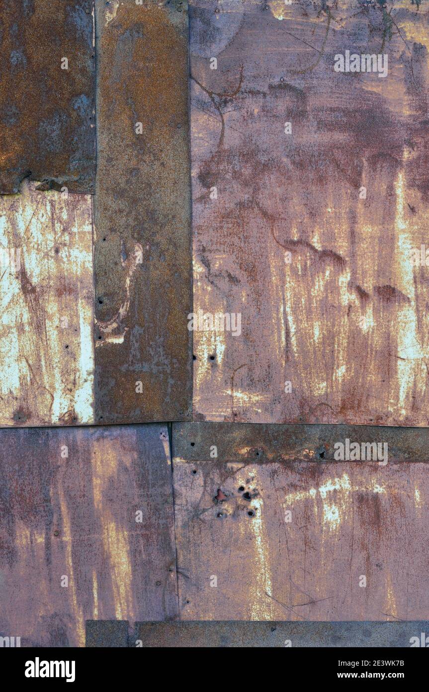 Corroded iron plates hi-res stock photography and images - Alamy