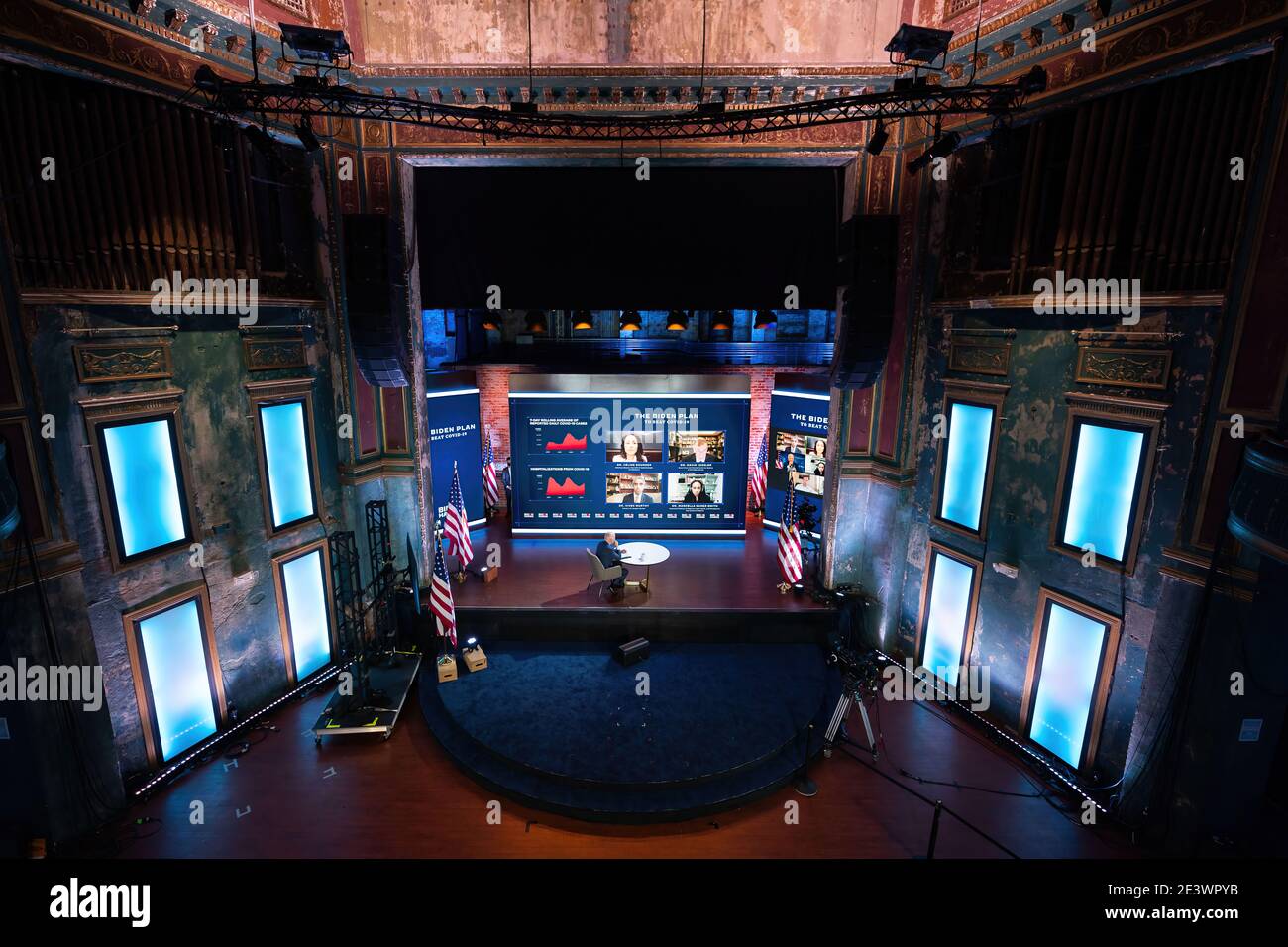 Adam schultz hi-res stock photography and images - Alamy