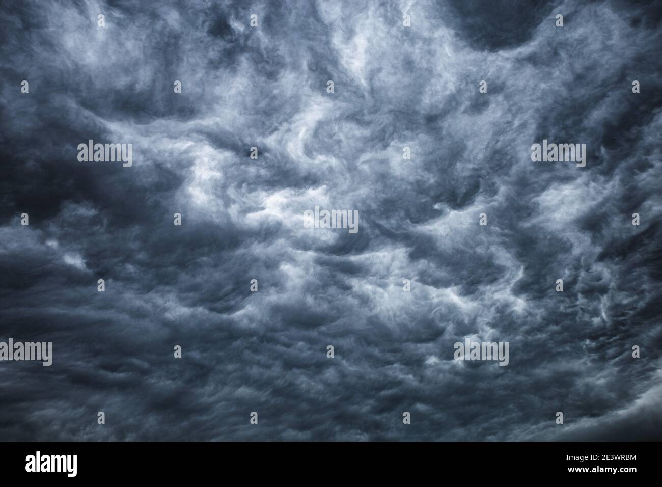 Storm clouds bad weather. Dark storm cloud sky Stock Photo - Alamy