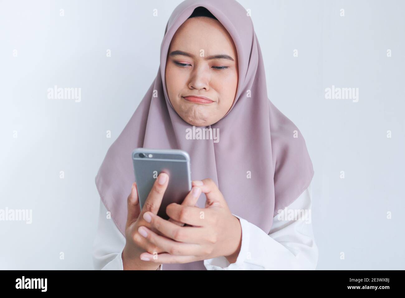 Girl in veil sad hi-res stock photography and images - Alamy