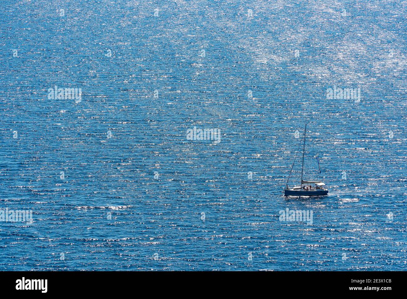 Aerial single sail boat sailing hi-res stock photography and images - Alamy