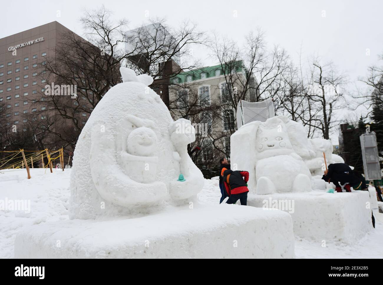 Sapporo japan snow sculptures hi-res stock photography and images - Alamy