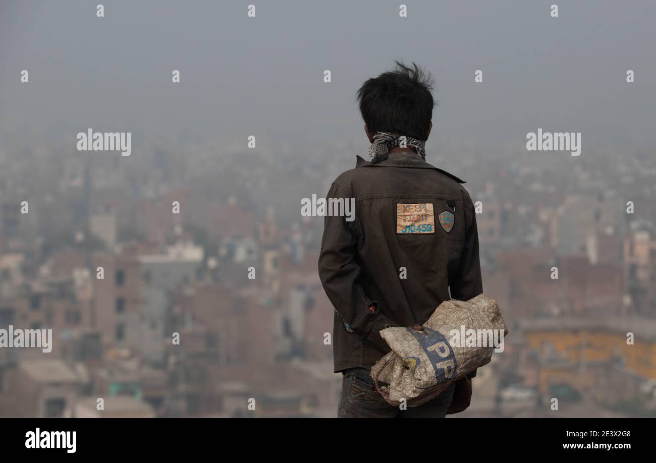 Waste picker india hi-res stock photography and images - Alamy