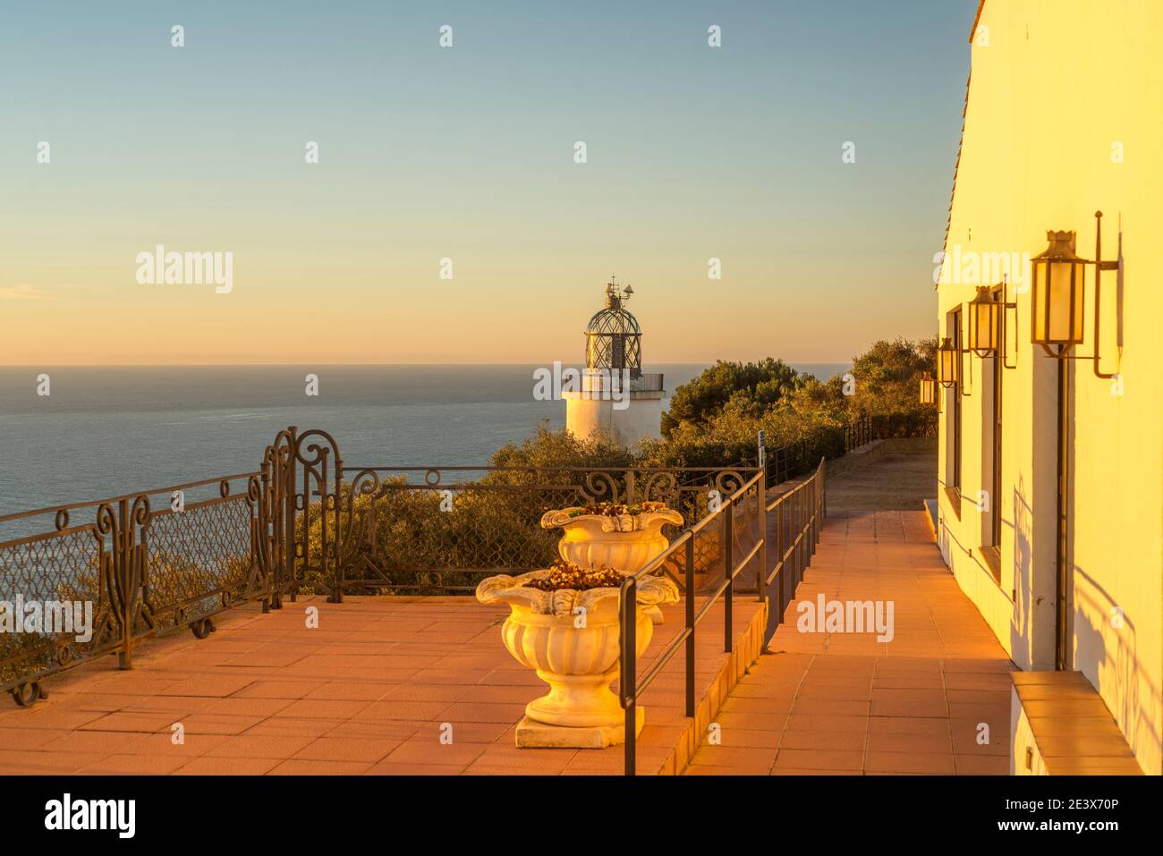 TERRACE EL FAR HOTEL LIGHTHOUSE MUNTANYA DE SANT SEBASTIA DE LA GUARDA ...