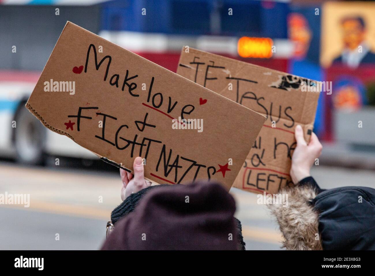 Left wing political posters hi-res stock photography and images - Alamy