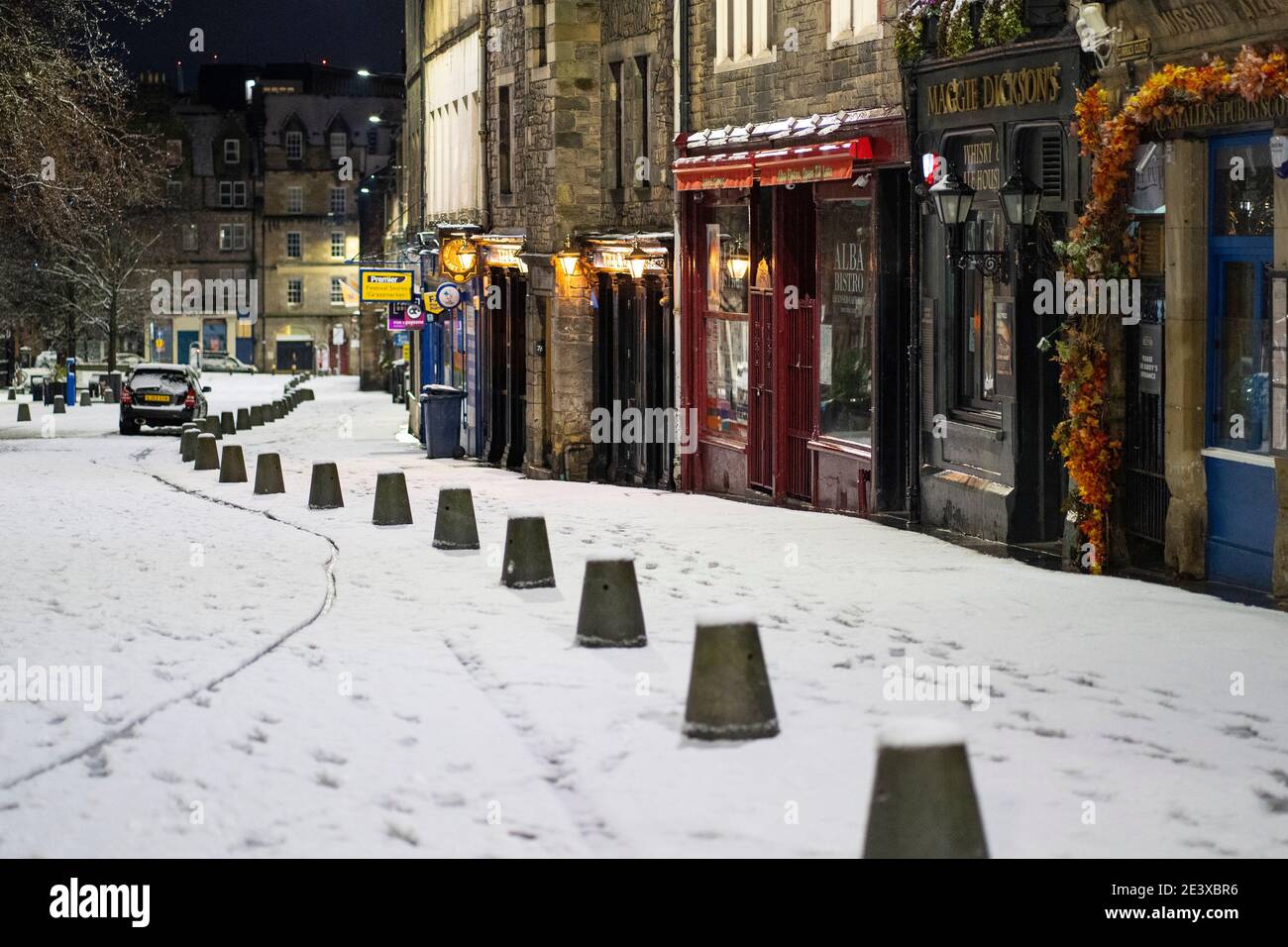 Edinburgh, Scotland, UK. 21 January 2021. Scenes taken between 4am and ...