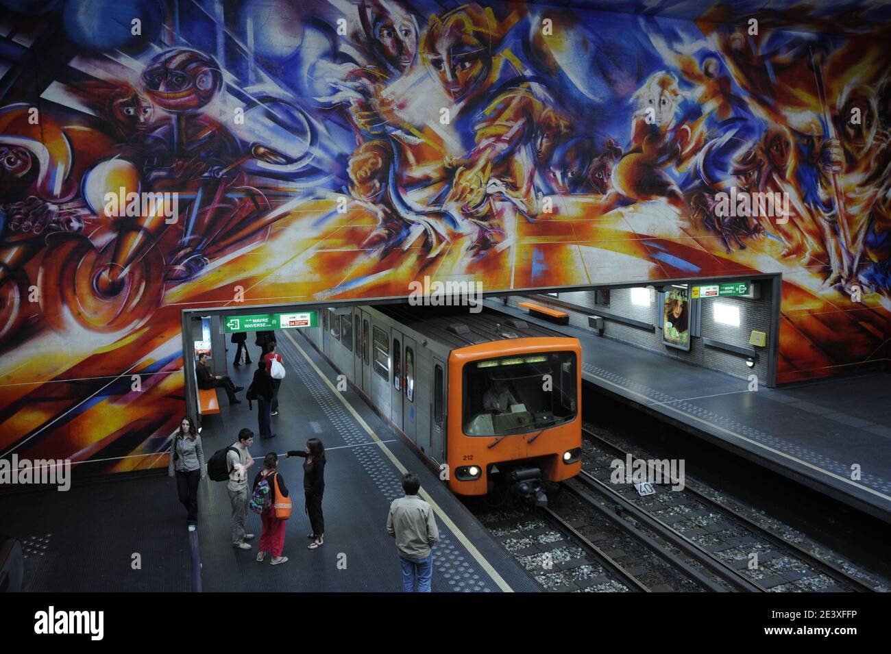 U bahn station brussel hi-res stock photography and images - Alamy