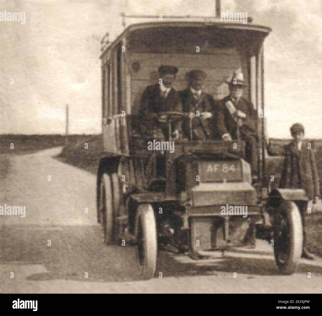 Vintage cornwall bus hi-res stock photography and images - Alamy