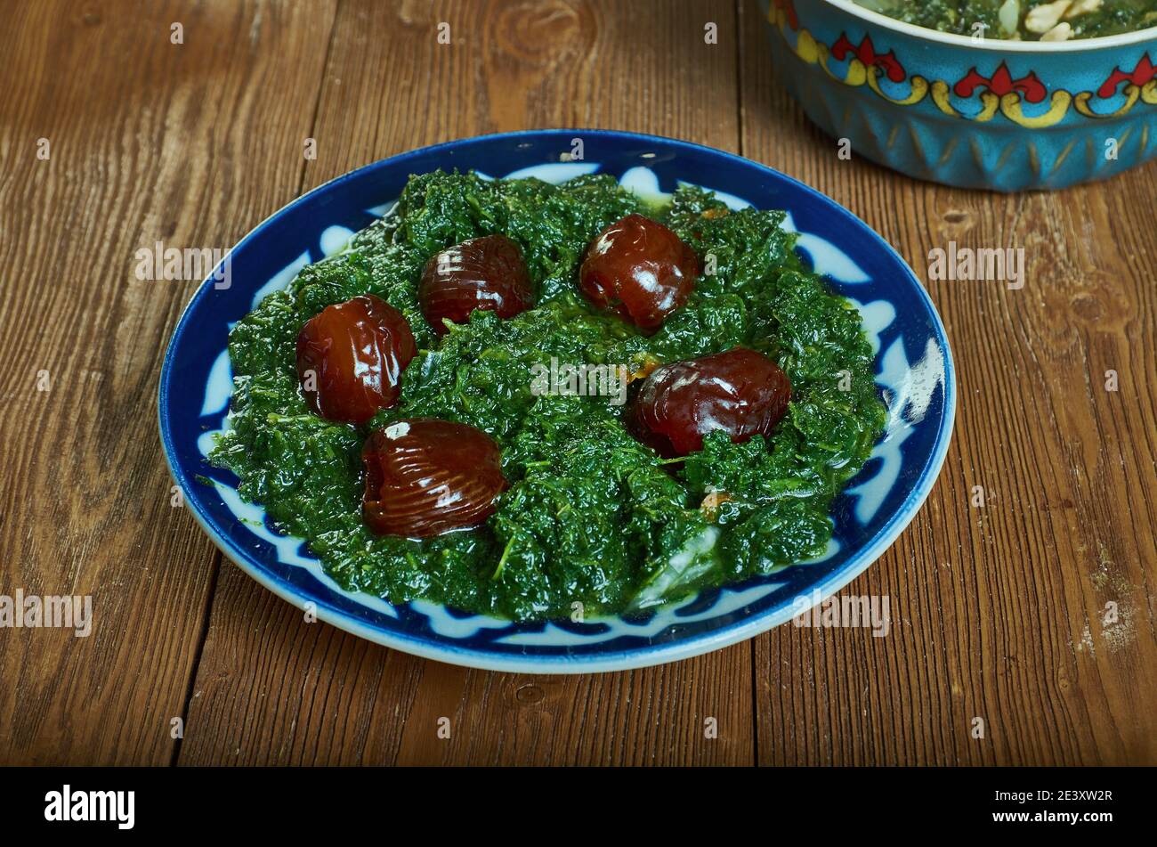 Khoresh alou esfenaj - traditional Iranian spinach and dried plum stew ...
