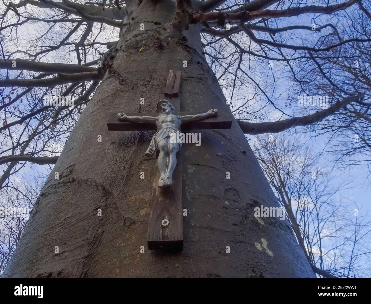 Big jesus cross hi-res stock photography and images - Alamy