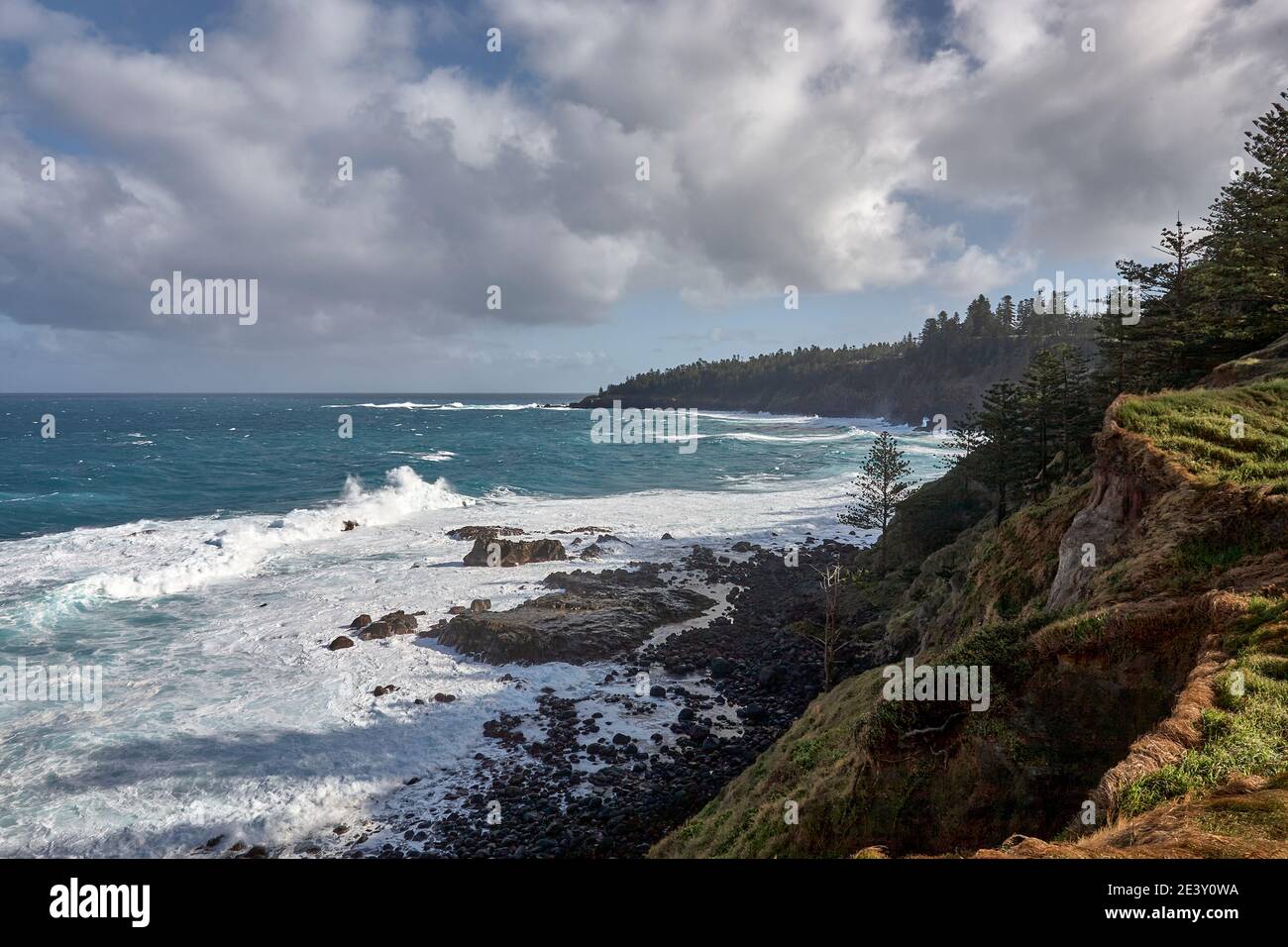 Broken cloud hi-res stock photography and images - Alamy