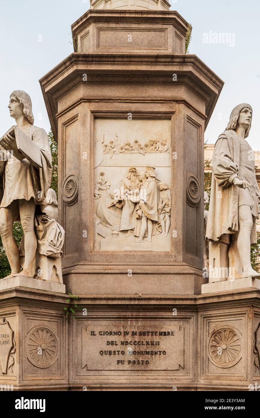 Leonardo da Vinci - Piazza della Scala Milano Italia Stock Photo - Alamy