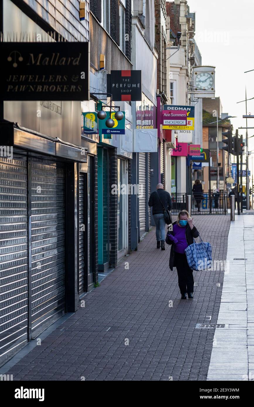Uk high street closed 2021 hi-res stock photography and images - Alamy