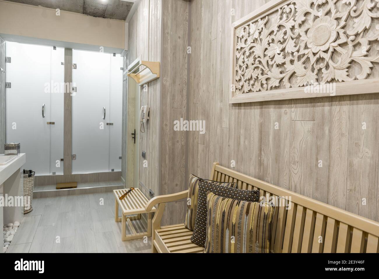 Shower bench hi-res stock photography and images - Alamy