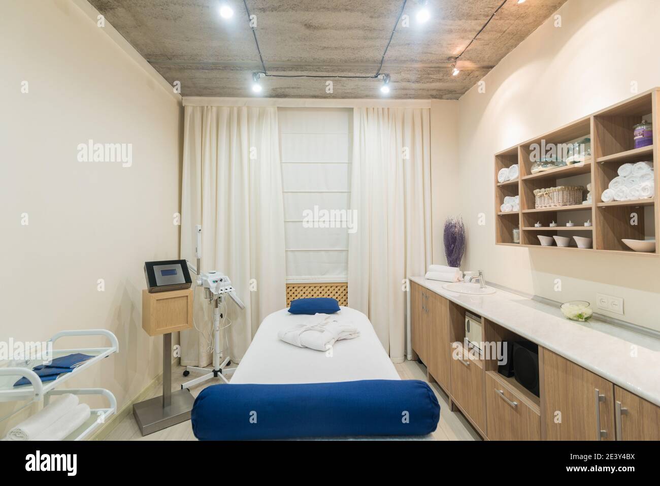 Spa Treatment Room Ceiling