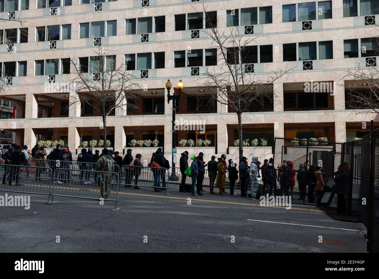 Inauguration attendees wait in vain for hours in a line for the 25 ...