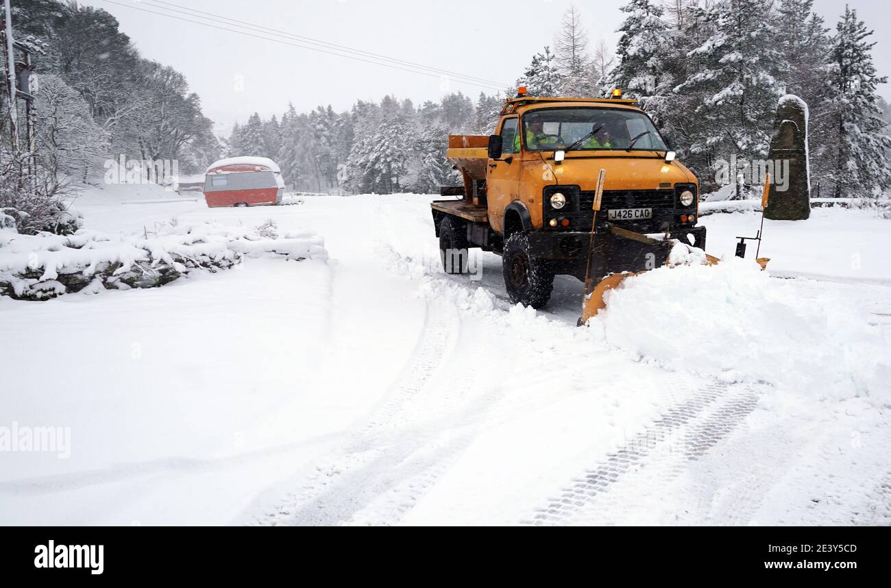 Caravan passes hi-res stock photography and images - Alamy