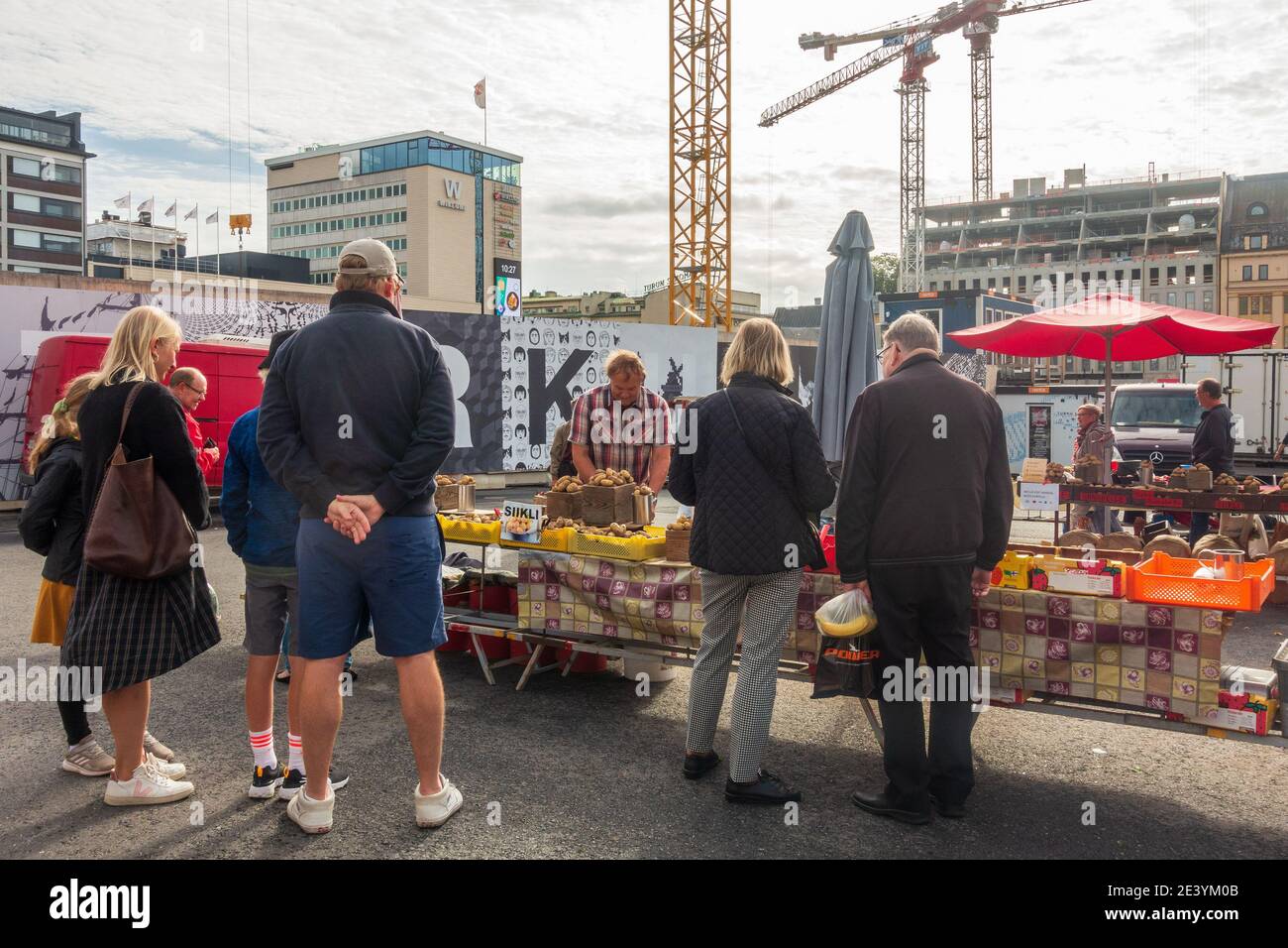 Turku market square finland hi-res stock photography and images - Alamy