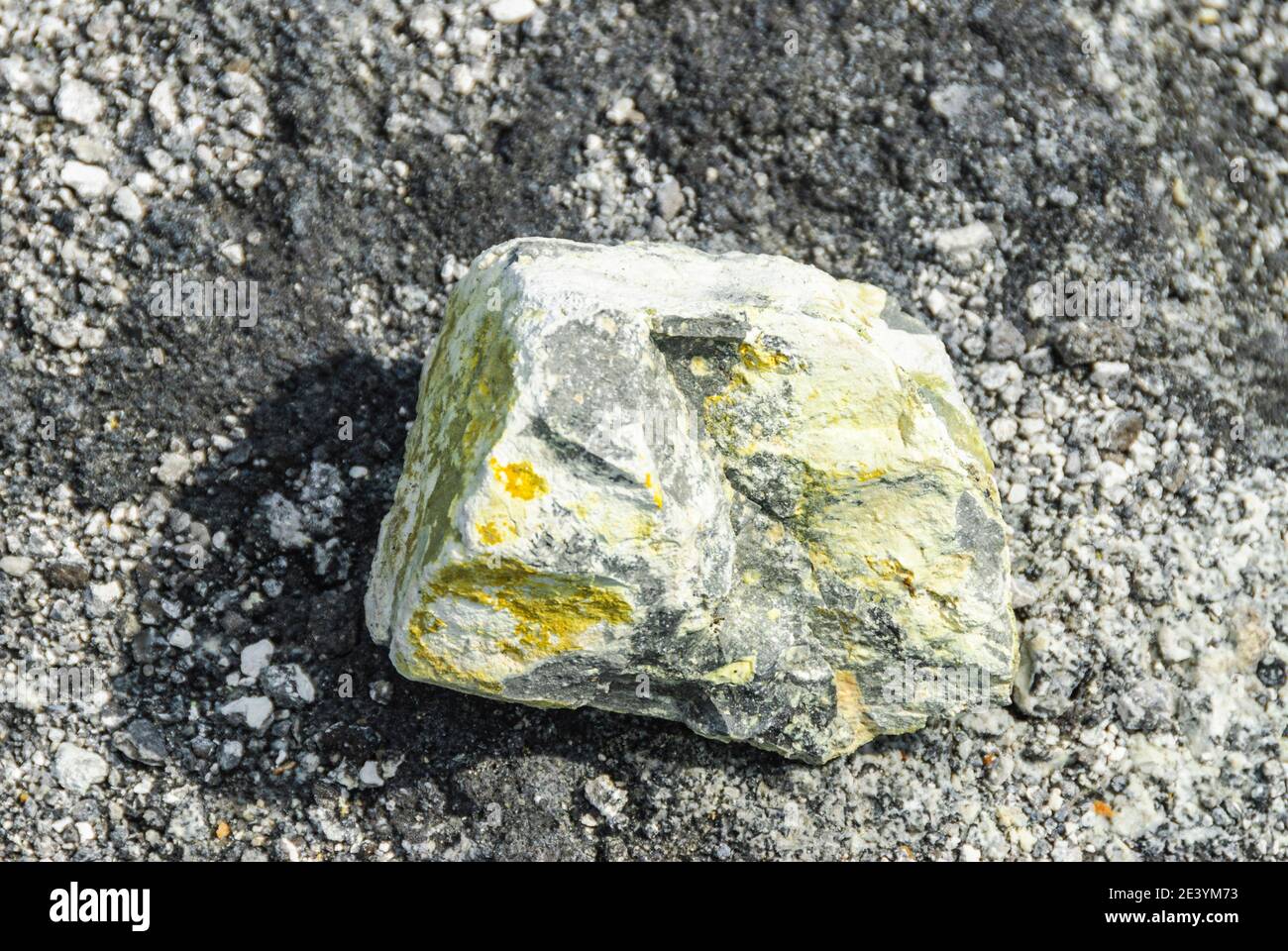 Sulphur soil hi-res stock photography and images - Alamy